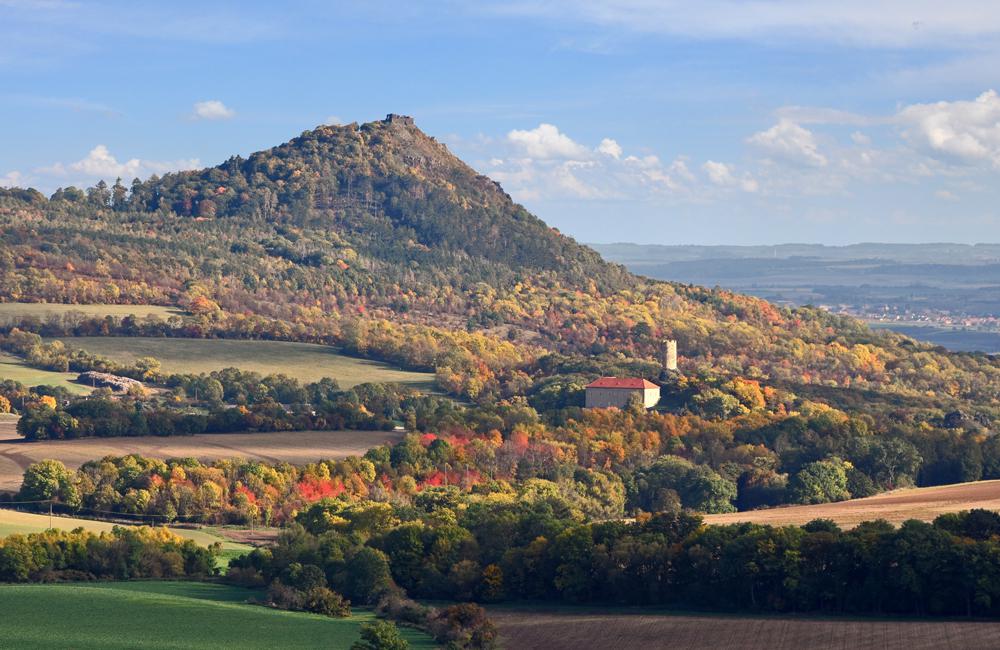 TURISTICKÝ MAGAZÍN - SKALKA U VLASTISLAVI